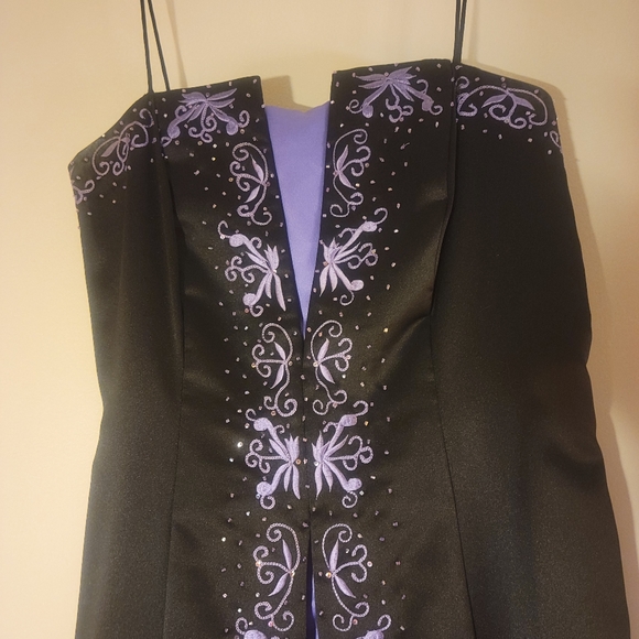 Niki Lavis | Dresses | Niki Livas Formal Evening Gown | Poshmark